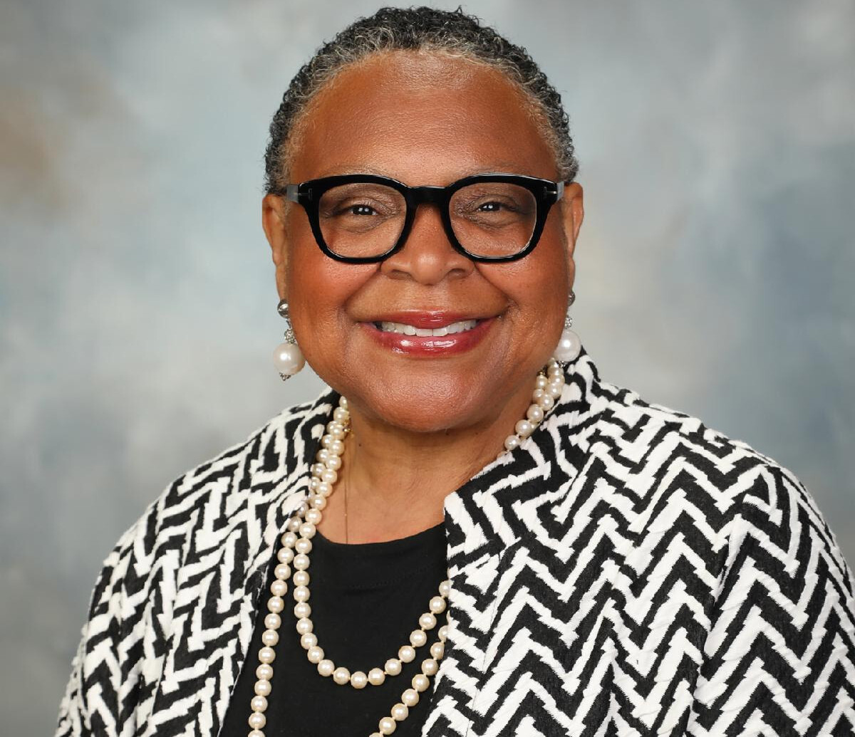 CCUSD Signs Smith as Assistant Superintendent of Diversity, Equity and Inclusion – Culver City ...