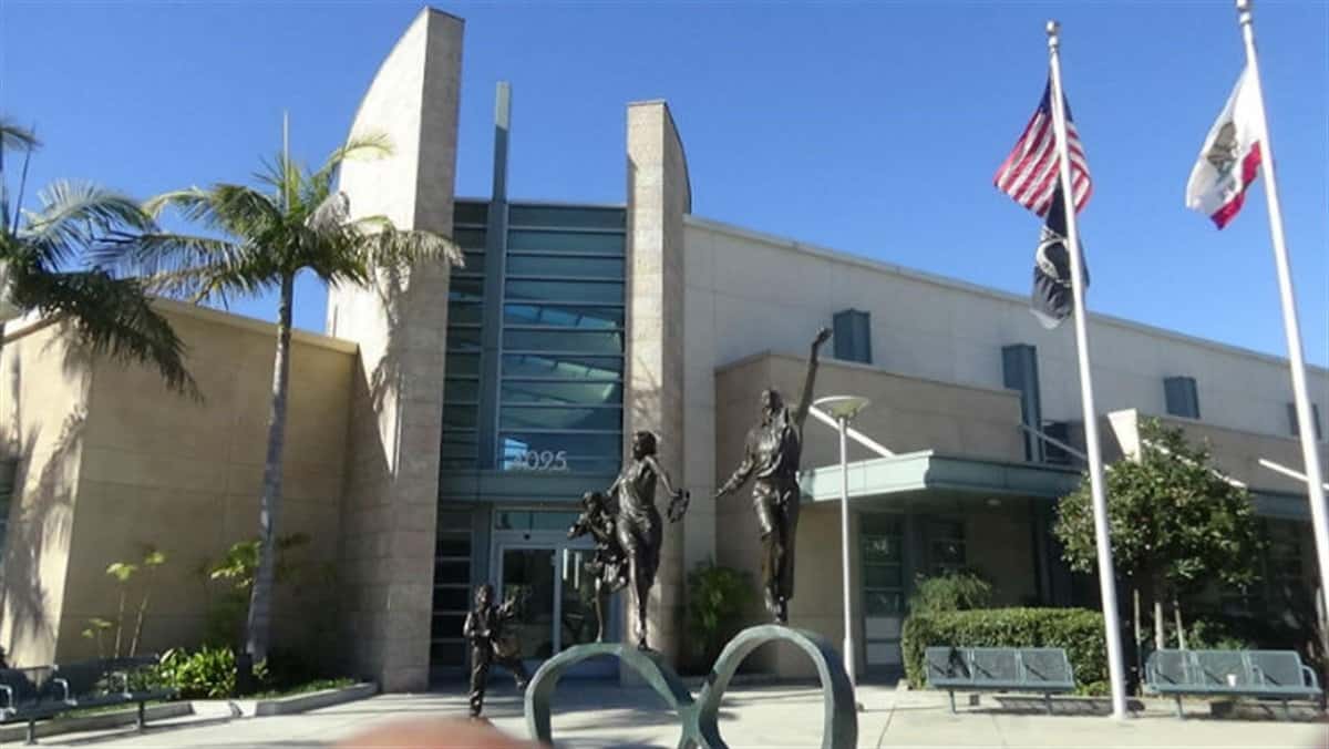 Supervisor Holly Mitchell @ Senior Center – Dec. 22 – Culver City ...