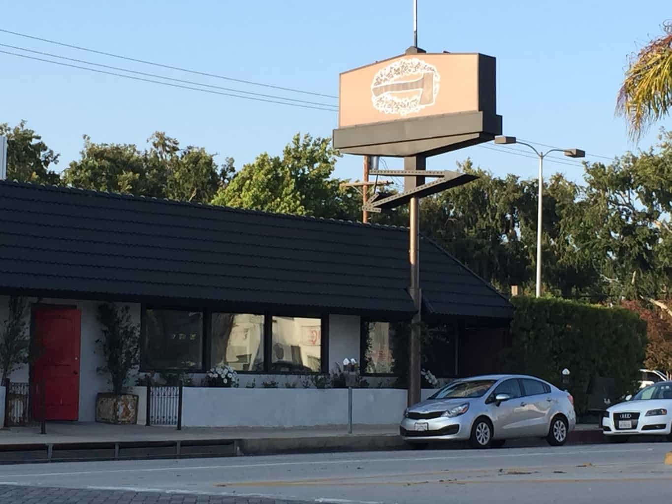 Hatchett Hall Wins Michelin Star – Culver City Crossroads